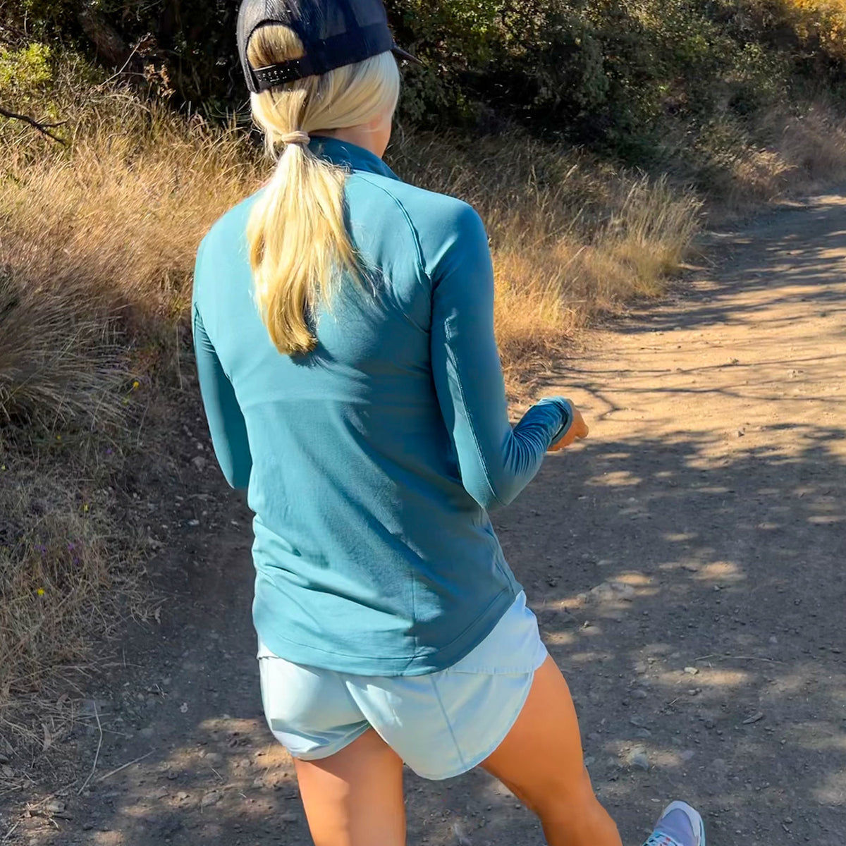 AKOVA Womens LS 1/4-Zip | UPF 50+ | Longsleeve Technical Top