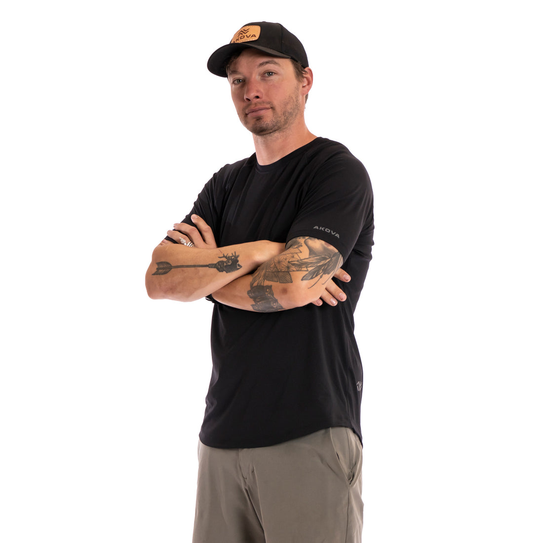 Mens Outdoor Clothing & Accessories | AKOVA